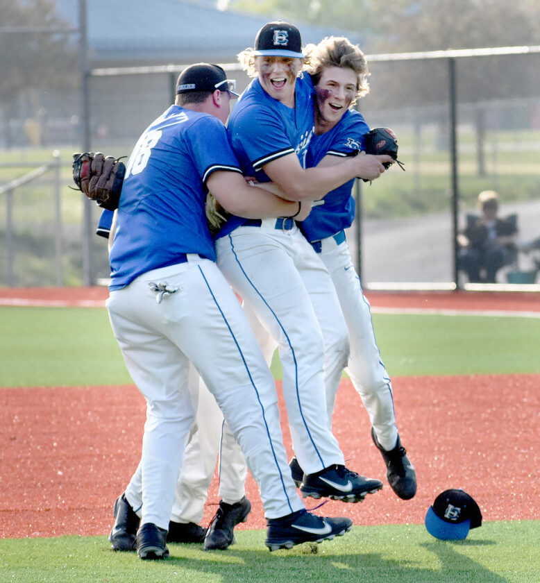 Nemeth leads the Huskies to Division III district title | News, Sports ...
